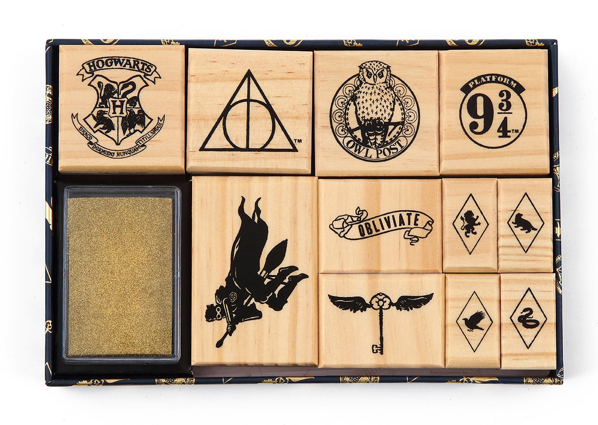 Harry Potter: Welcome to Hogwarts Rubber Stamp Set – Insight Editions
