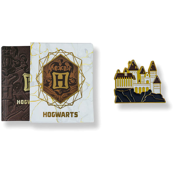 Harry Potter: Hogwarts Tiny Book and Pin Set – Insight Editions